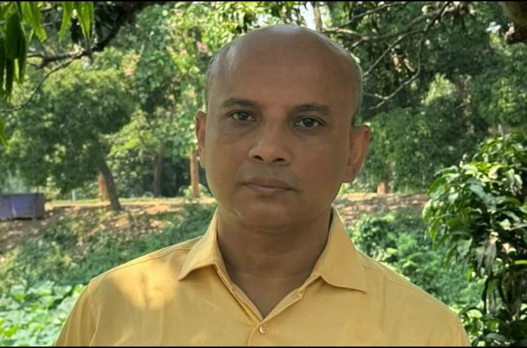 Jahidur Rahman – The sun sets, painting the sky with hues of orange and pink, as birds fly ...